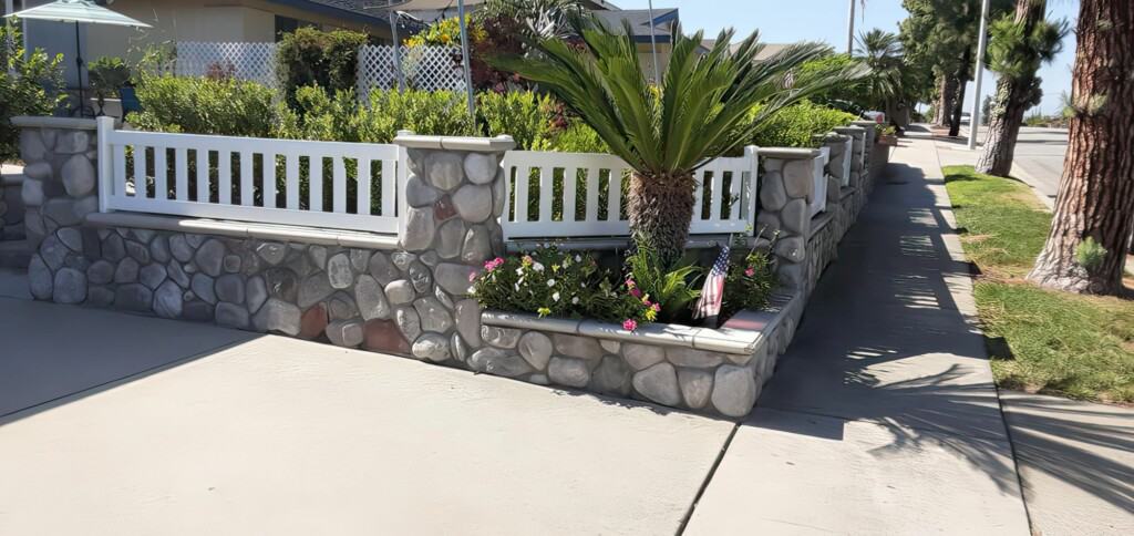 Vinyl Wall Toppers | Vinyl Wall Extensions | Free Estimates